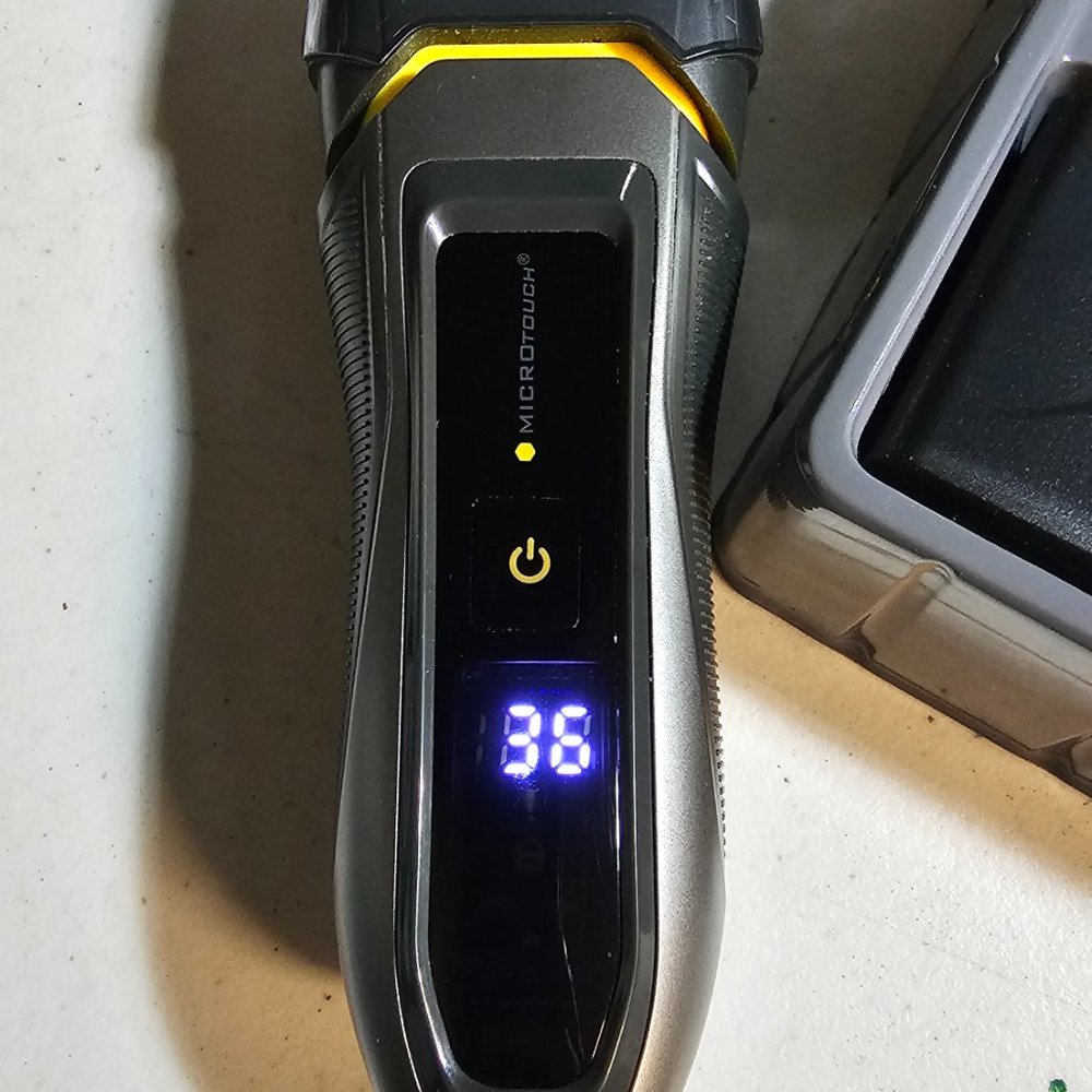 Micro Touch Titanium Rovor, Black - Gem